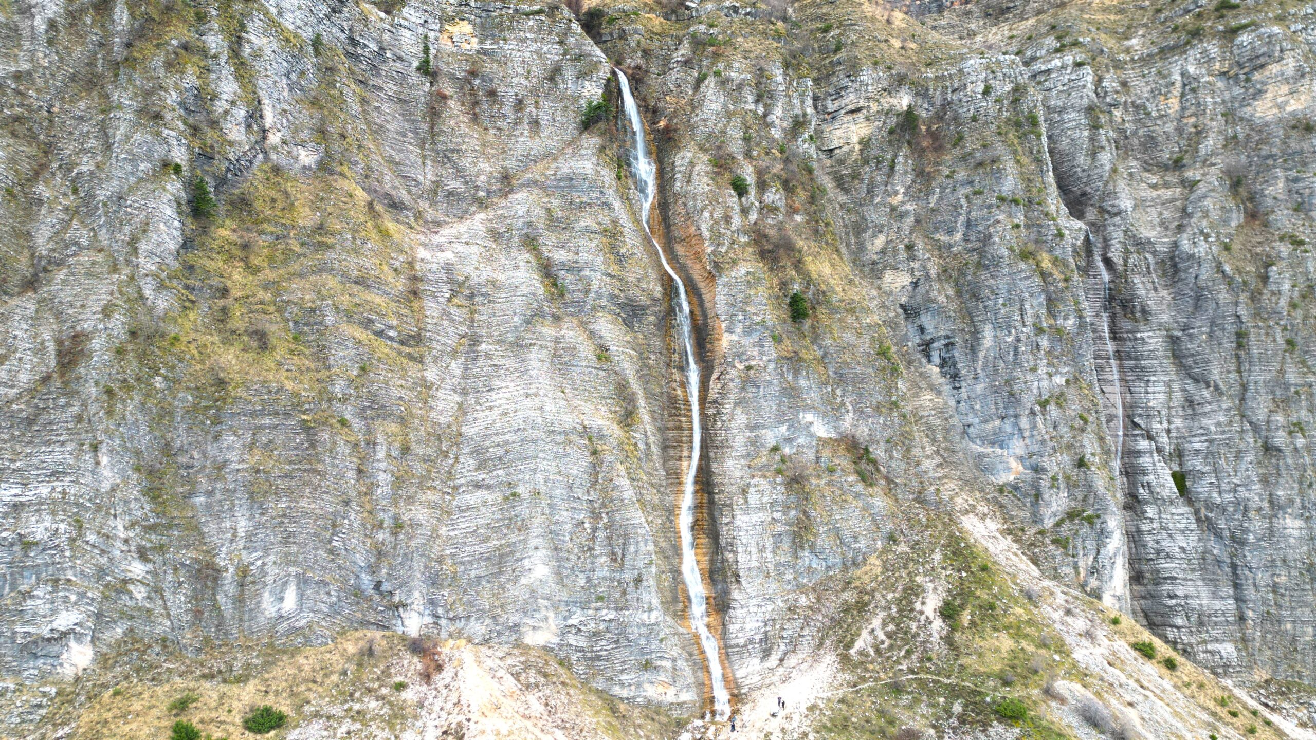 Τζουμέρκα: Καταρράκτης Κεφαλόβρυσο - Trips & Hikes